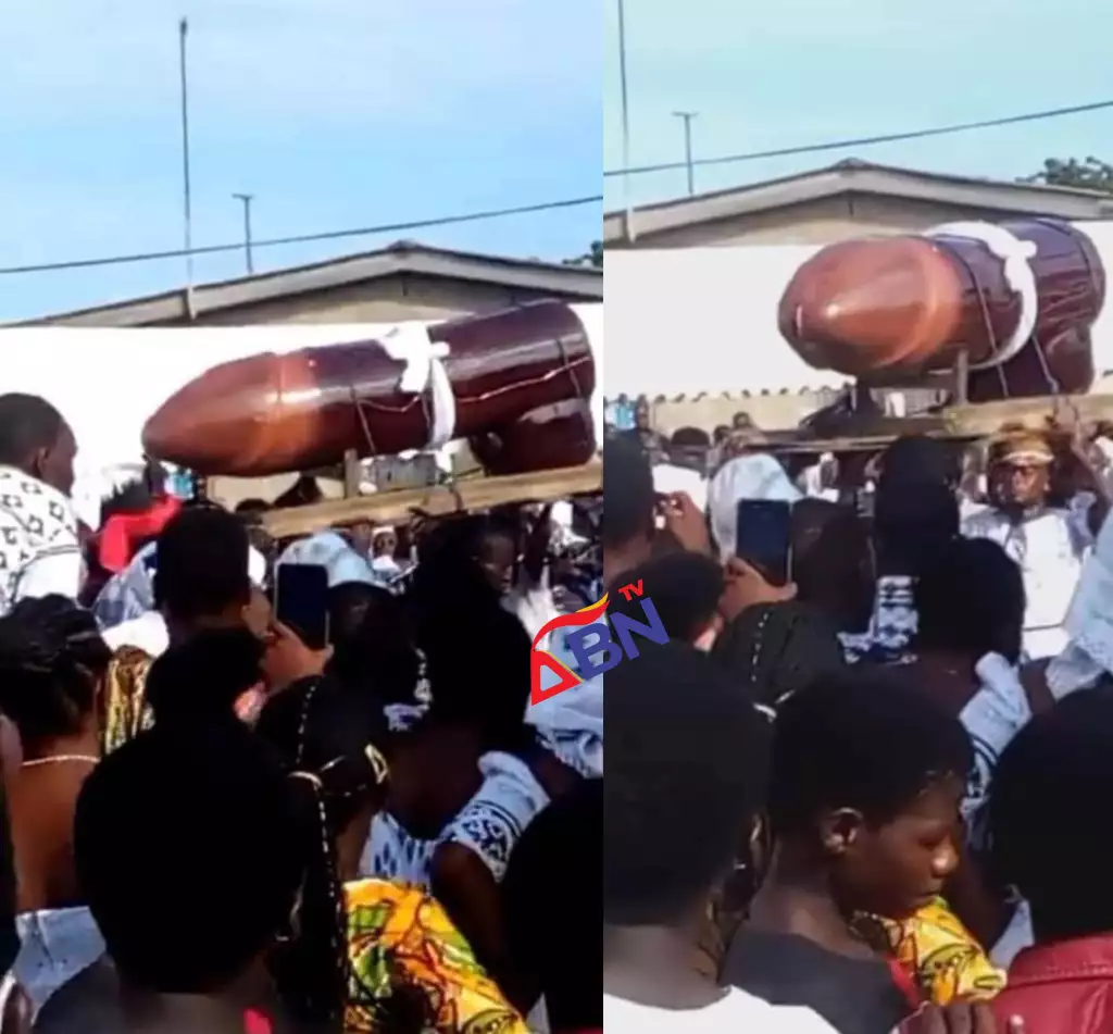 Woman Who Had 10 Kids With 10 Different Men Buried In Penis-Like Casket ...